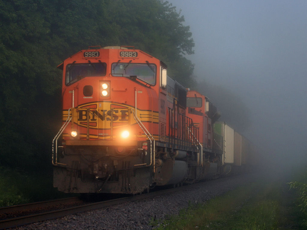 BNSF 9983